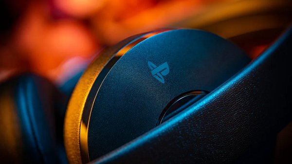 Sony PS5 Details on Compatible PS4 Peripherals & Accessories, DS4 ...